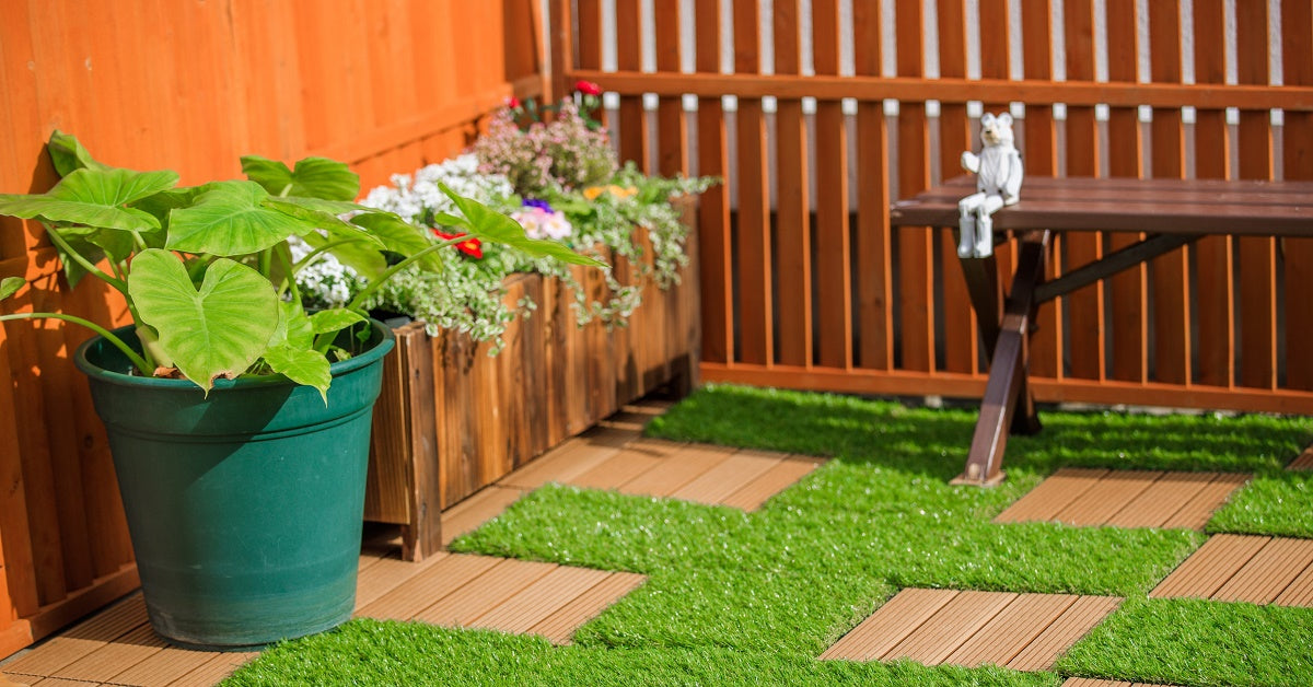 A professional supplier of composite decking tiles and decking boards.